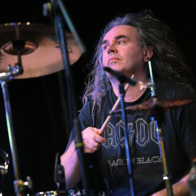 About – Paul Gray drummer